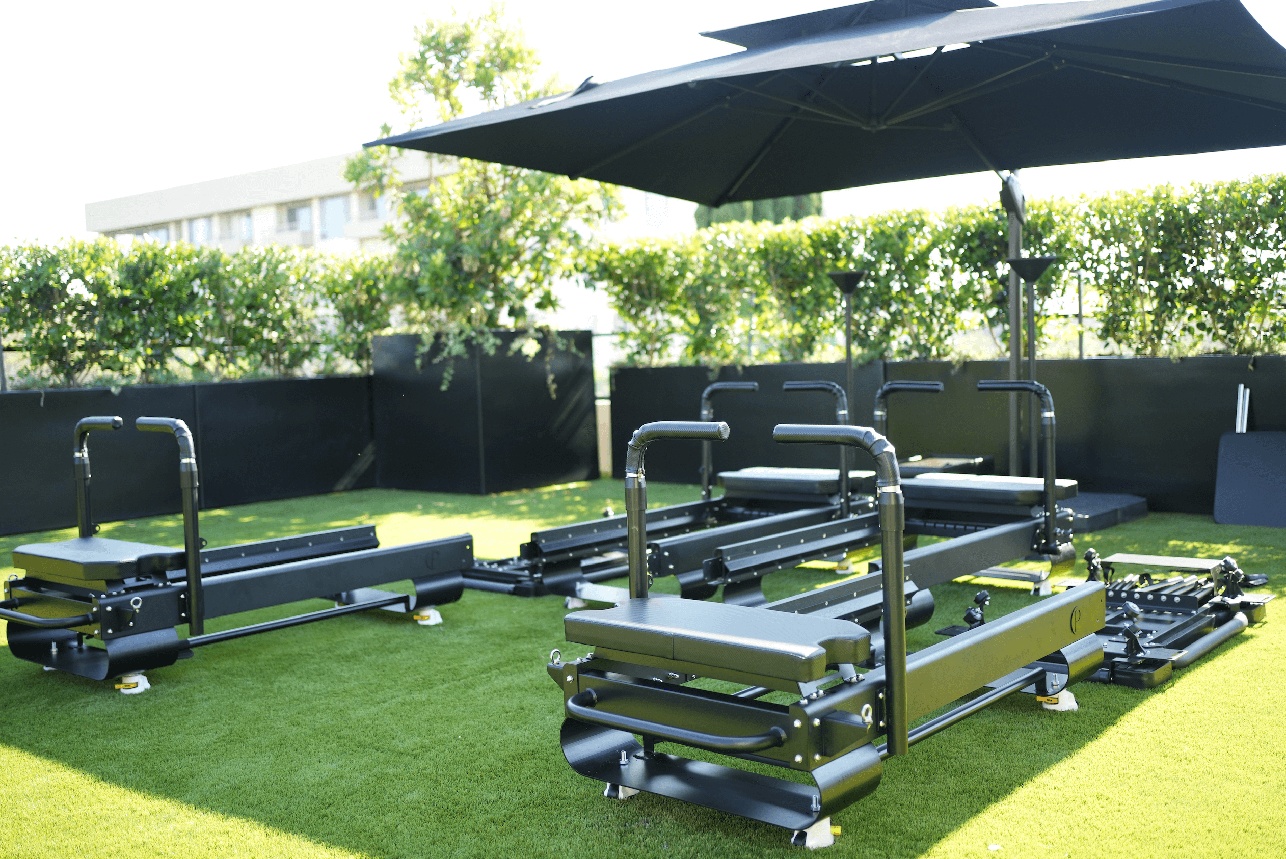 What Is Lagree Pilates? 2025 Guide + Smart Reformer Alternative